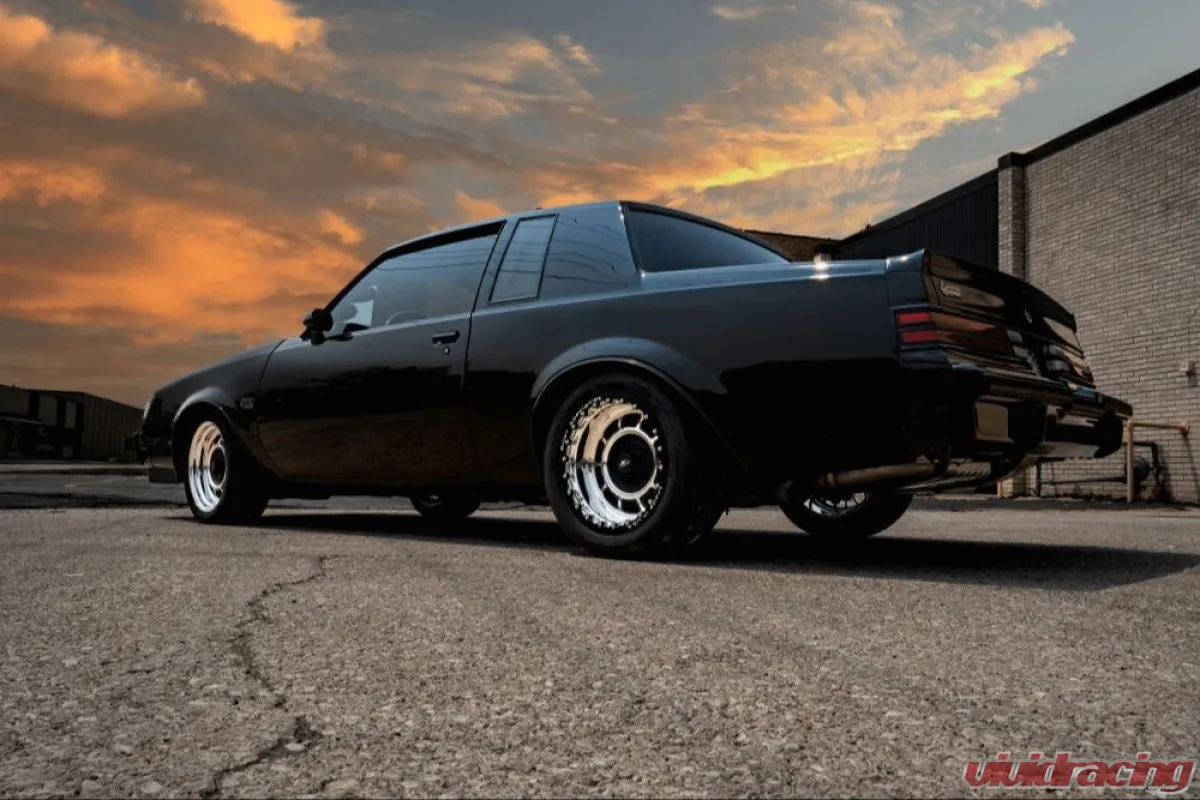 Billet Specialties Grand National 17x6 Wheel OE05760Custom | Vivid Racing